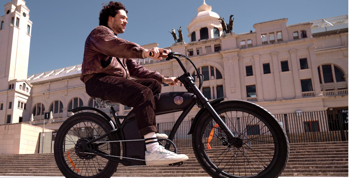 Rayvolt Cruzer - Timeless Café Racer E-bike for Iconic Adventures